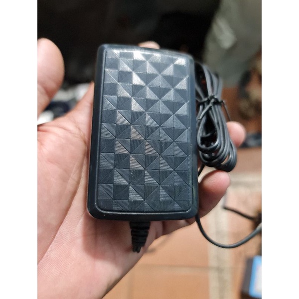 Jual adaptor 12v 2a 12 volt 2 amper original bawaan modem Indonesia ...