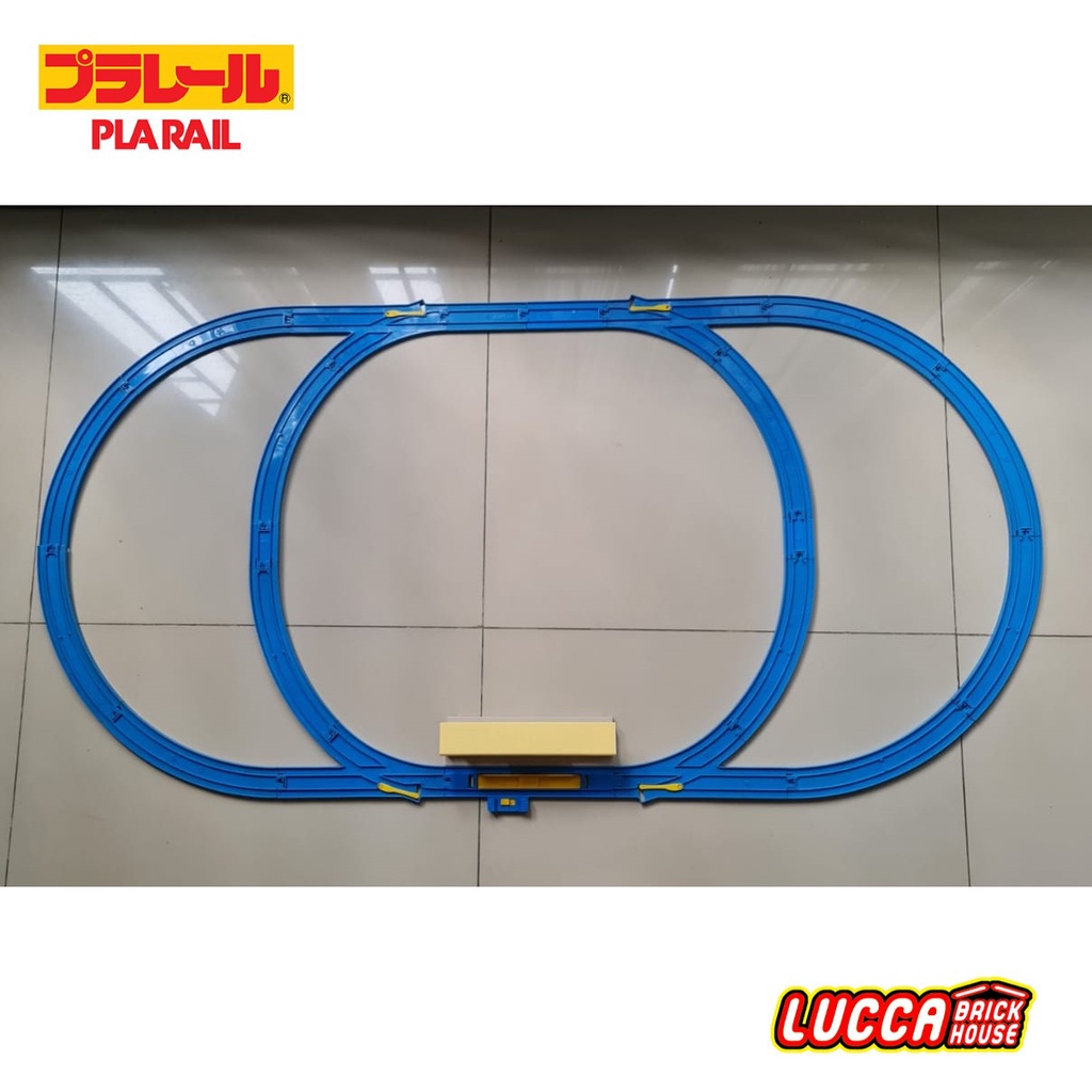 Jual Takara Tomy Plarail Basic Starter Rail Layout Set 3 | Shopee Indonesia