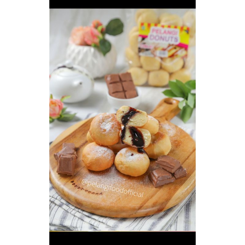 Donat pelangi coklat lumer / donut / donat kentang / frozen food ...