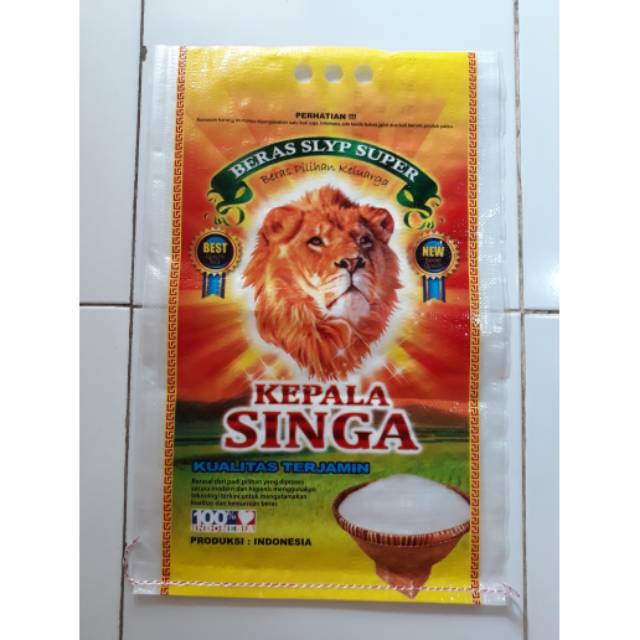Jual Karung Beras Laminasi Merek KEPALA SINGA 10Kg | Shopee Indonesia