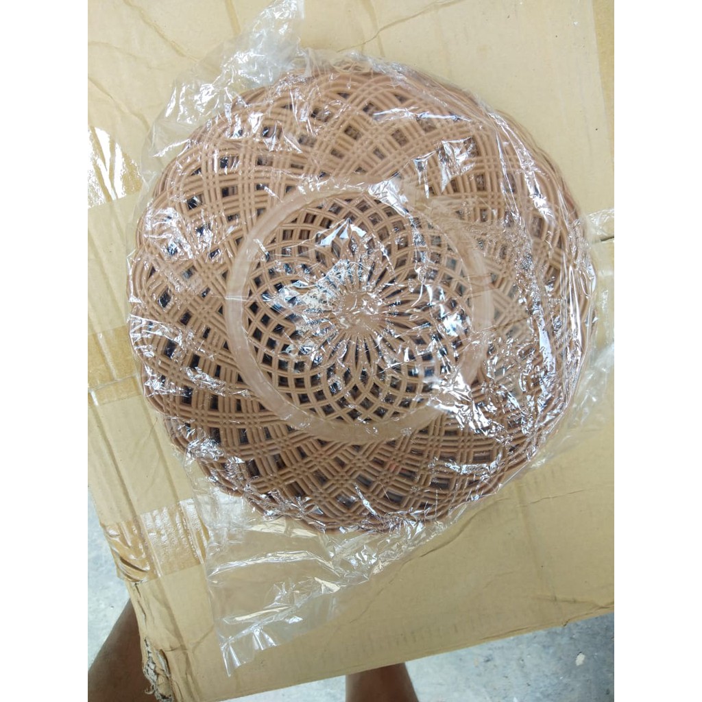 Jual PIRING MOTIF DAN BENTUK ANYAMAN ROTAN PLASTIK COCOK UNTUK RESTO ...