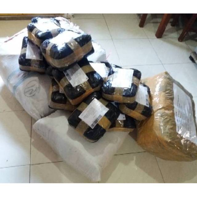 Jual PAKET CONTOH SAMPLE PRODUK 75 PCS (CELANA & BAJU) | Shopee Indonesia
