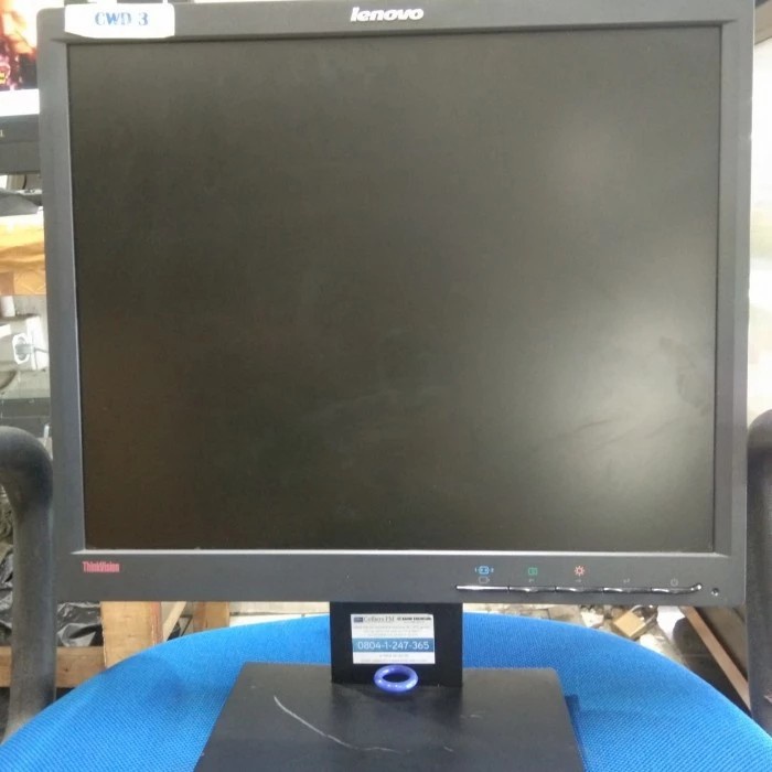 Jual MONITOR LCD 17 KOTAK BRANDED LENOVO MULUS | Shopee Indonesia