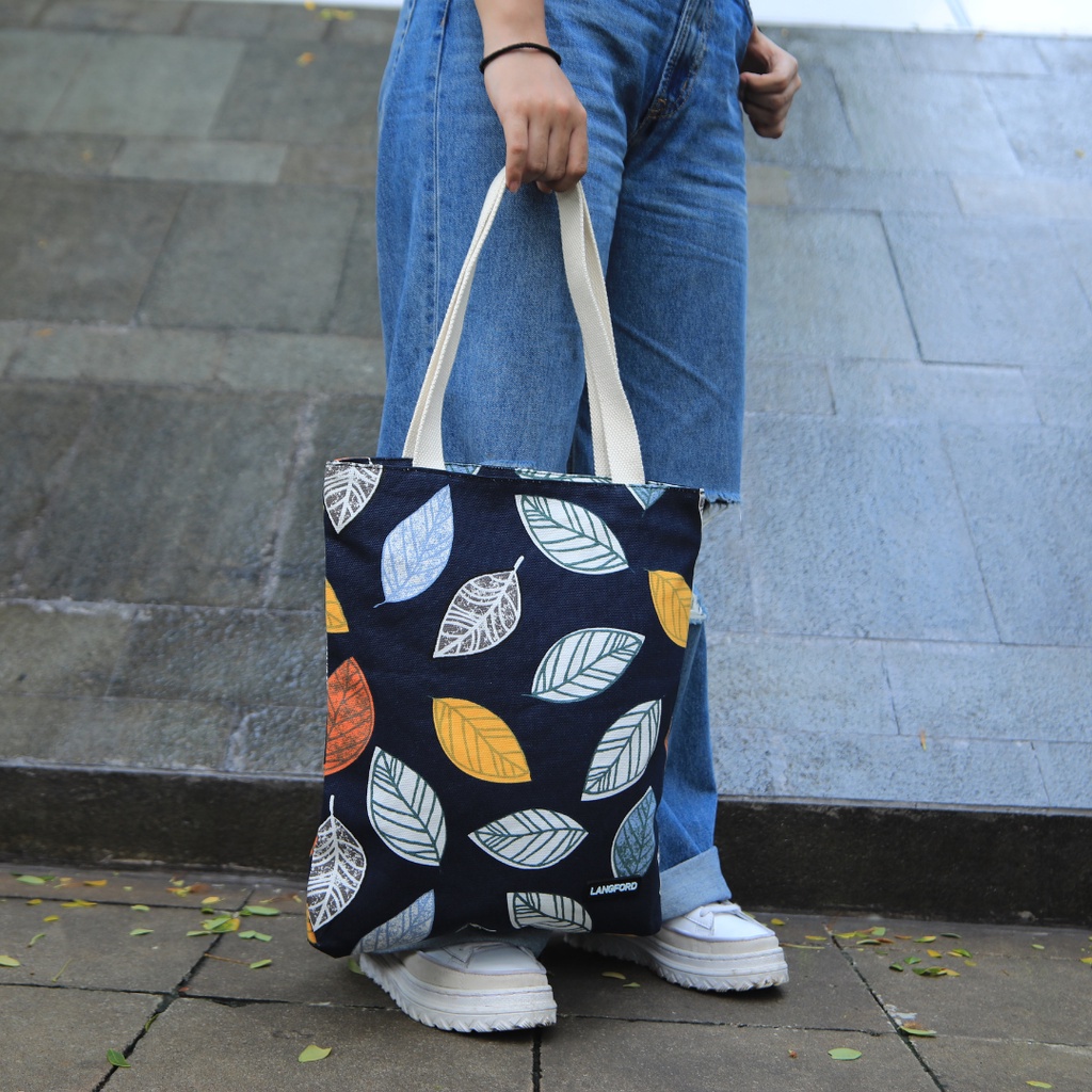 Jual Tas Canvas Resleting ToteBag Motif Daun V3 Stylish Simple Keren ...