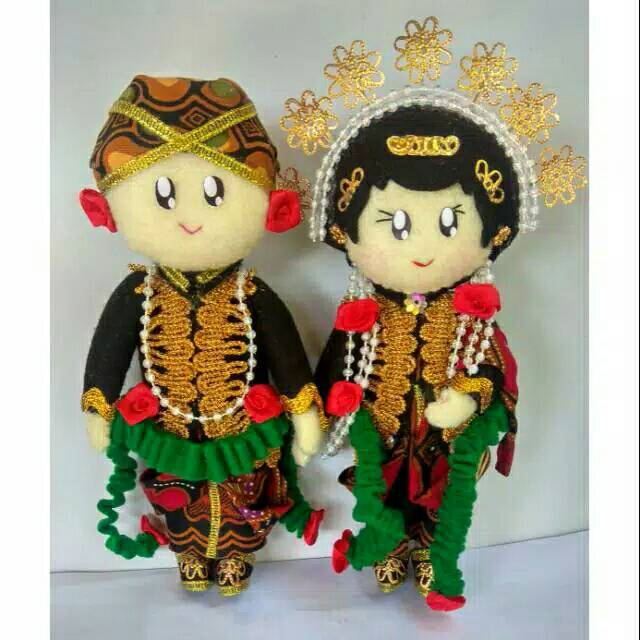 Jual Boneka pengantin/boneka mahar/boneka couple flanel adat Jawa ...