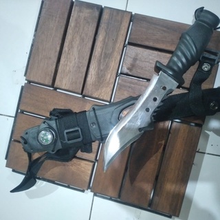 Jual pisau gunung merk rambo plus compas | Shopee Indonesia