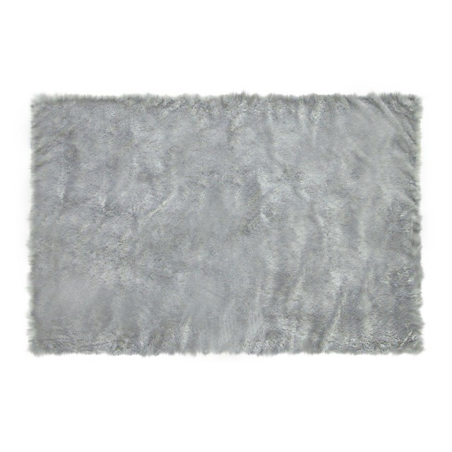 Jual Square Grey Fur Rug - Karpet Bulu Indonesia|Shopee Indonesia