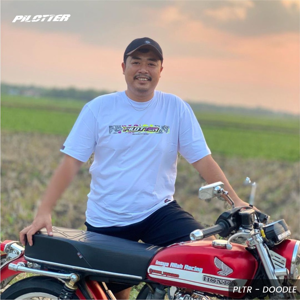Jual KAOS PILOTTER DOODLE ORIGINAL FREE STIKER KAOS PILOTER ORIGINAL ... Jual KAOS PILOTTER DOODLE ORIGINAL FREE STIKER KAOS PILOTER ORIGINAL ...