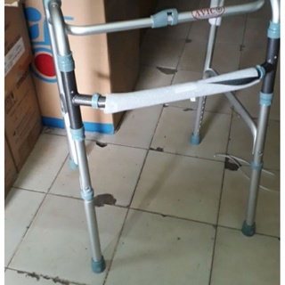Jual Tongkat lansia Walker jemuran kaki 4 kruk alat bantu jalan ...