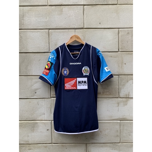 Jual AREMA 2009/10 CHAMPIONS ISL | Shopee Indonesia