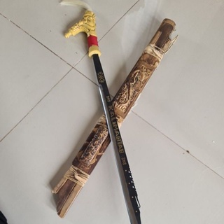 Jual Mandau Senjata khas SuKu Dayak kalimantan model bilah KALIMANTAN ...