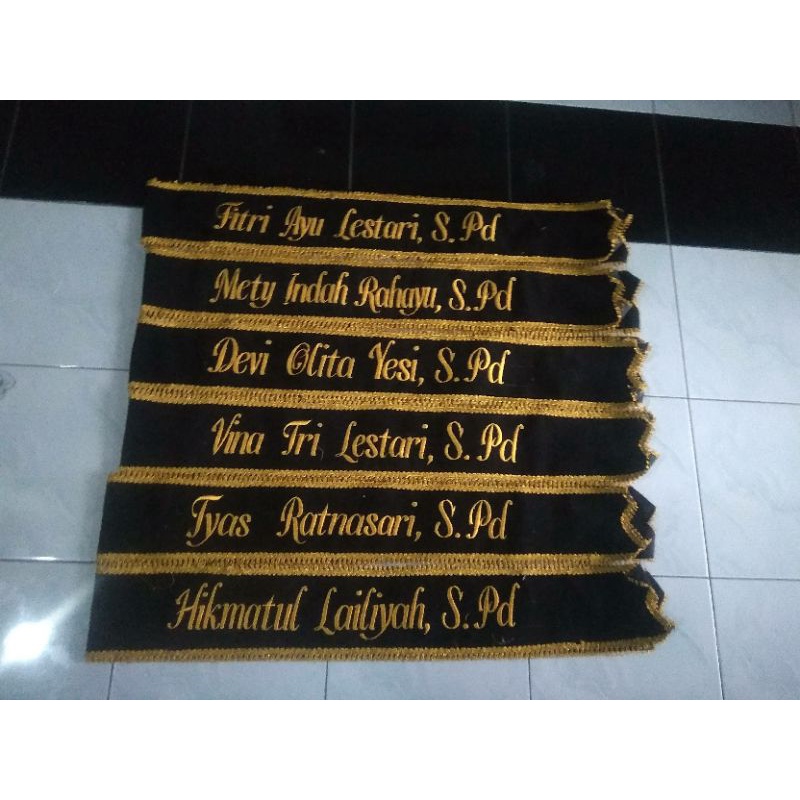 Jual SELEMPANG WISUDA /selendang wisuda | GRADUATION SASH RENDA2 ...