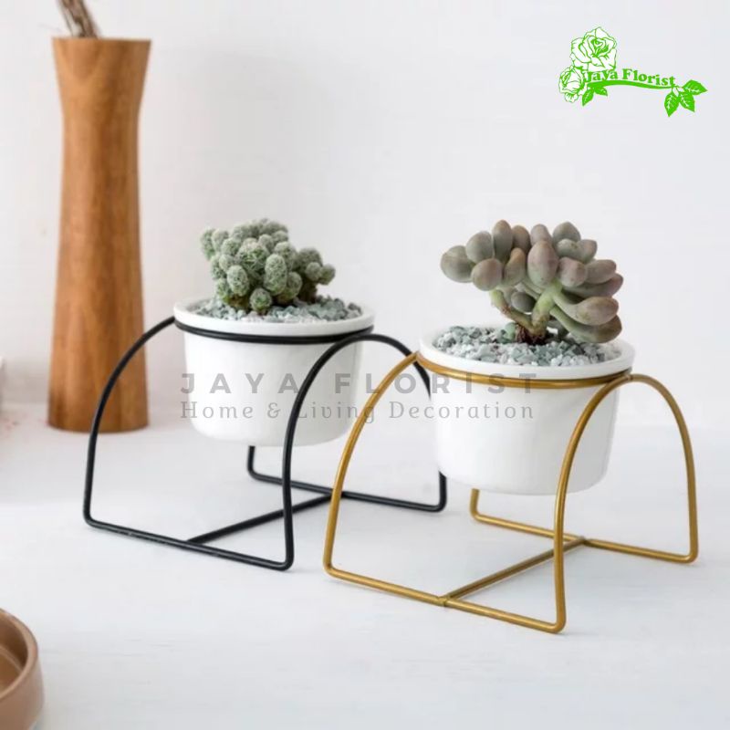 Jual Rak Pot Bunga Besi Meja Standing Rak Bunga Besi Mini Standing Rak ...