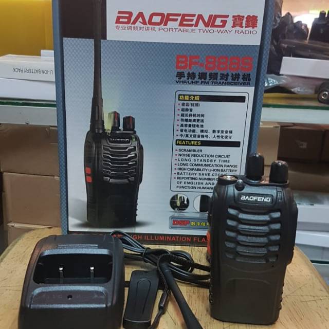 Jual HT MERK BAOFENG TYPE BF-888S SINGELBAND UHF 400-470 MHZ | Shopee ...
