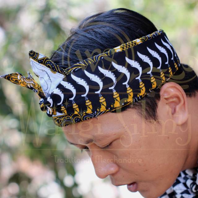 Jual Blangkon Sunda Dewasa Makuta Wangsa Motif Kujang - Iket Kepala ...