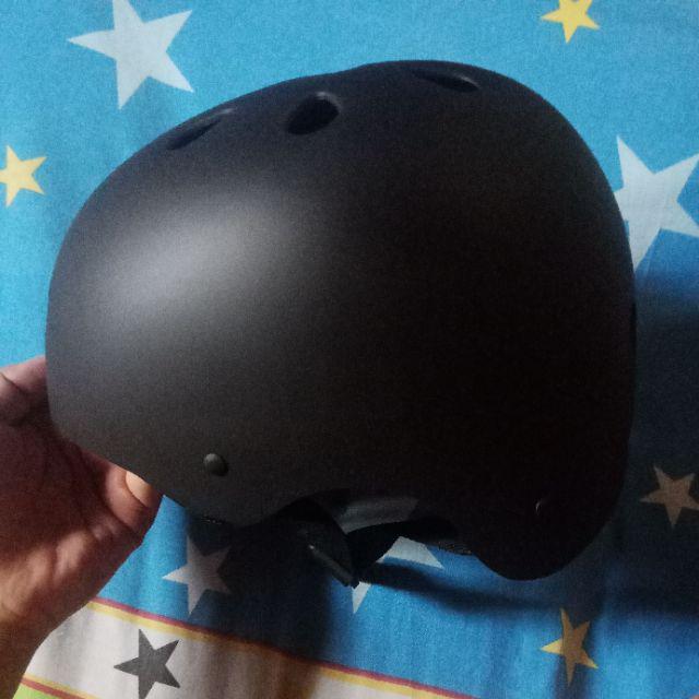 Helm Sepeda Batok -BMX Genio G12 HITAM | Shopee Indonesia