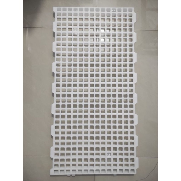 Jual Slat alas kandang plastik, pijakan/ alas kandang ayam,kambing ... Jual Slat alas kandang plastik, pijakan/ alas kandang ayam,kambing ...