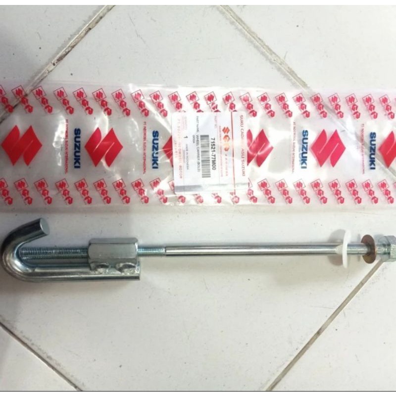 Jual baut ban serep baut gantungan ban serep ertiga | Shopee Indonesia