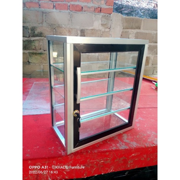 Jual NOTA etalase rokok aluminium / kotak p3k kotak obat almunium ...