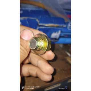 Jual Baut tab oli / Baut karter hino lohan ukuran kepala baut 24mm ...