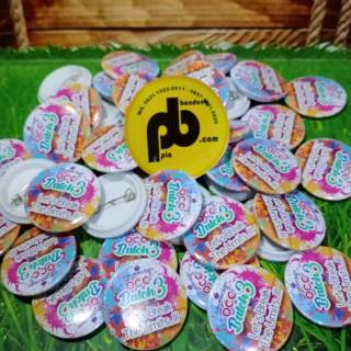 Jual CETAK PIN MURAH UKURAN 44MM /CUSTOM PIN/CETAK PIN PENITI MURAH/PIN ...