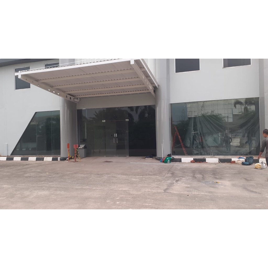 Jual Kaca showroom tempered laminated clear 6mm+pvb 1.14+clear 6mm ...