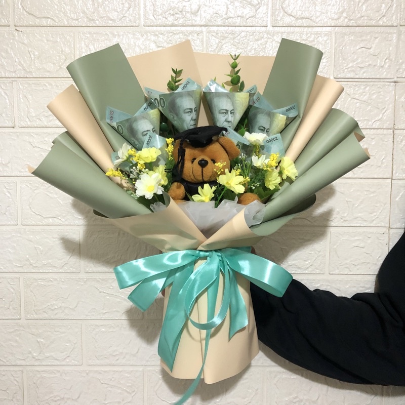 Jual bucket wisuda sidang sempro boneka bear hadiah wisuda boneka ...