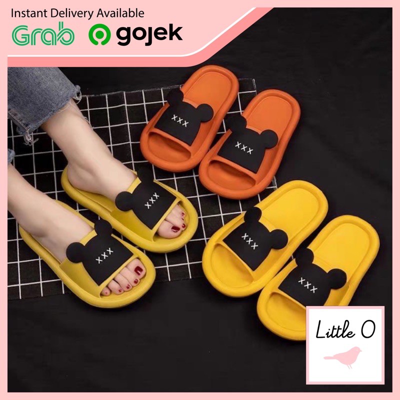 Jual 2 colours bear slippers / sendal rumah karet / sandal kamar ...