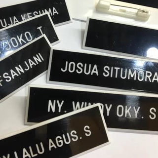 Jual Name Tag Nama Dada Grafir Laser Cutting | Shopee Indonesia