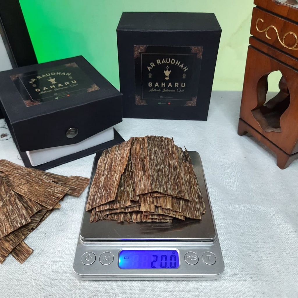 Jual 20 Gram Kayu Gaharu Super Skin - Agarwood Gahru Bukhur | Shopee ...