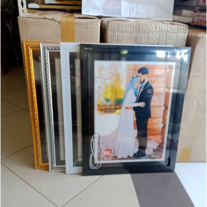 Jual Pigura 12R Minimalis Ukir + Cetak Foto Via Grab Only | Shopee ...