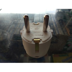 Jual Steker arde broco / colokan cowok cowo listrik SNI Putih High ...