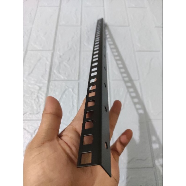 Jual Besi Lis Siku Lubang Rak Hardcase 10U Bracket Rack Audio Lis Rak ...