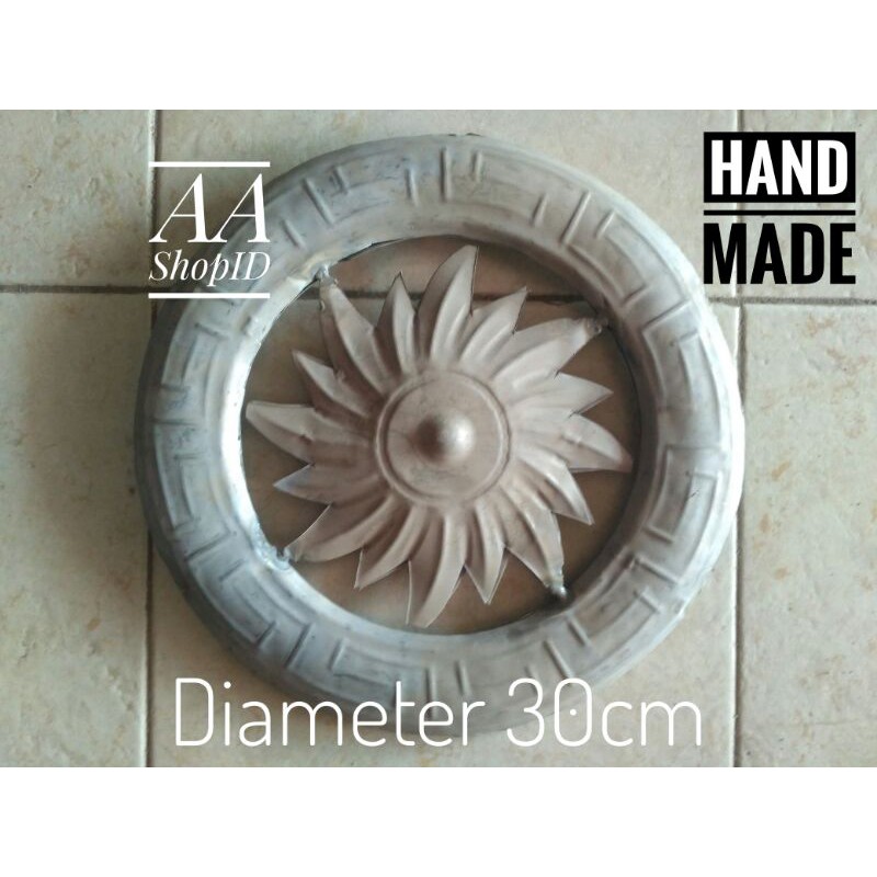 Jual ornamen pagar besi plat ML bola api 30cm | Shopee Indonesia