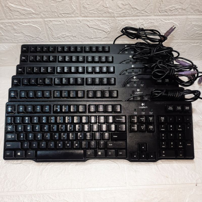 Jual Keyboard PS2 Merk sesuai gambar ( Bekas ) | Shopee Indonesia