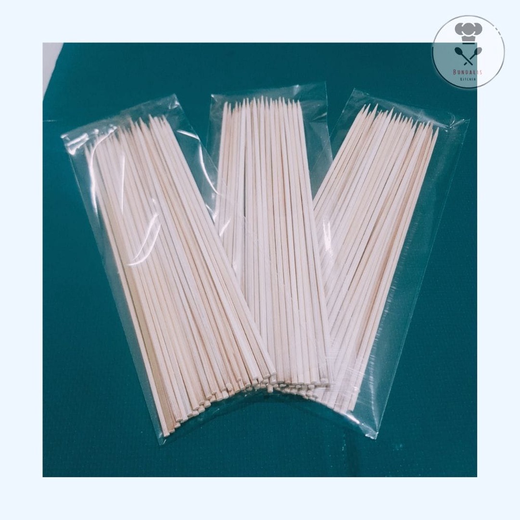 Jual Tusuk sate bambu 20cm isi 30 pcs | Stik bambu | Lidi Bambu ...