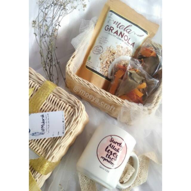 Jual Hampers Rotan | Gift box rotan | parcel rotan | keranjang rotan ...