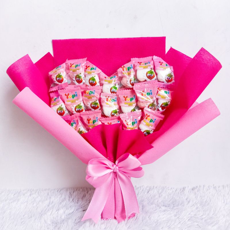 Jual Buket yupi love // buket permen love// bisa request permen lain ... Jual Buket yupi love // buket permen love// bisa request permen lain ...