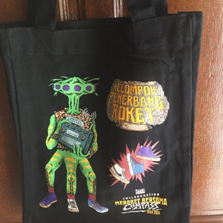 Jual Totebag Compass x KPR | Shopee Indonesia