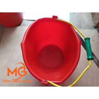 Jual Ember Plastik MERAH | Ember Cor Anti Pecah | Ember Bangunan BESAR ...