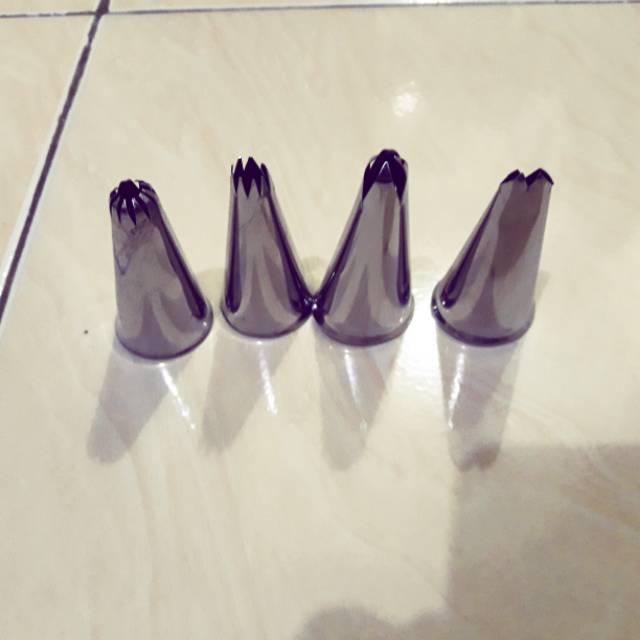 Jual Spuit set, isi 2 dan isi 4 sesuai gambar | Shopee Indonesia