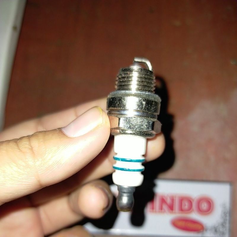 Jual BUSI MESIN POTONG RUMPUT BUSI SENSO / SPARK PLUG | Shopee Indonesia