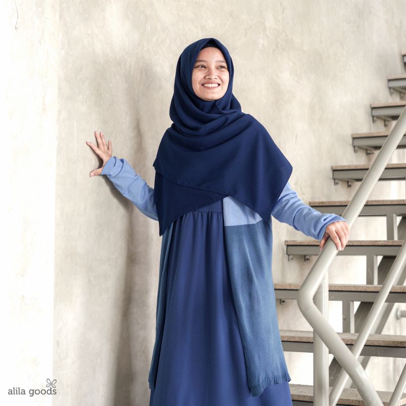 Jual Outer Rajut 2 Tone Hijab Alila | Shopee Indonesia