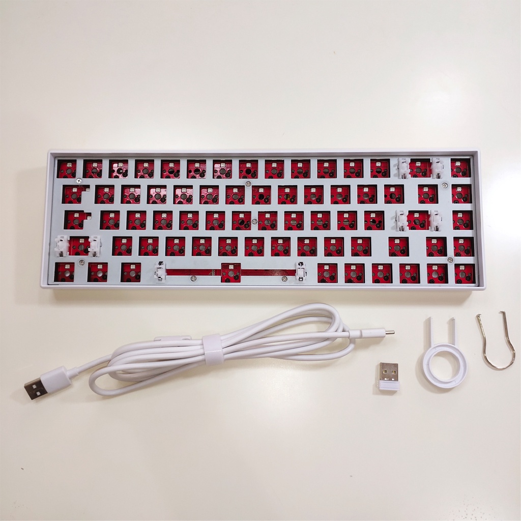 Jual Readson K3 Barebone Keyboard, Wireless 65% Layout 68 Keys Hot-Swappable 3-5 Pin RGB Backlit ...