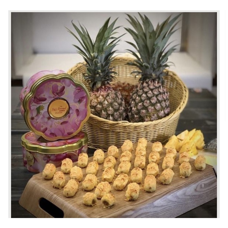 Jual JUZ BREAD Cheese Pineapple Tart (Tin) | Shopee Indonesia