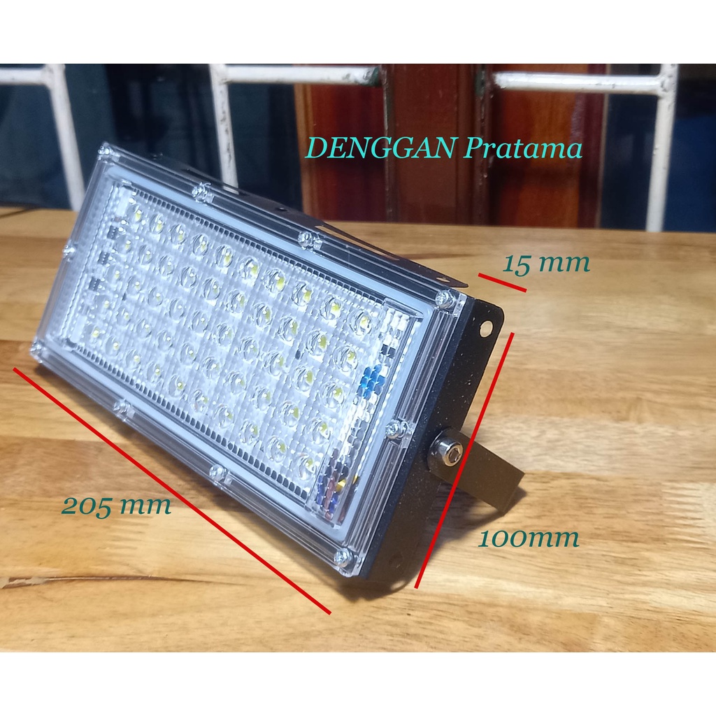 Jual Lampu Sorot 50 Watt/Flood Light Slim Outdoor Putih | Shopee Indonesia