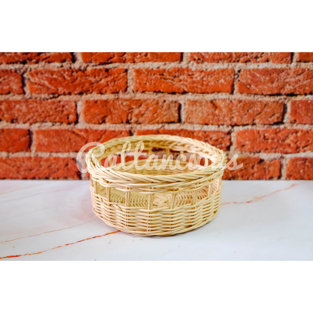 Jual Keranjang Rotan Bulat Hole D18x8 cm Natural | Shopee Indonesia