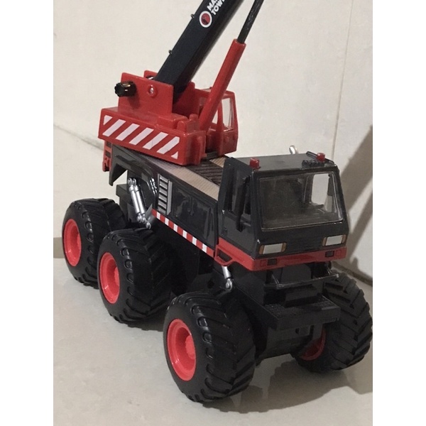 Jual maisto master crane towing co. red crane truck original diecast ...
