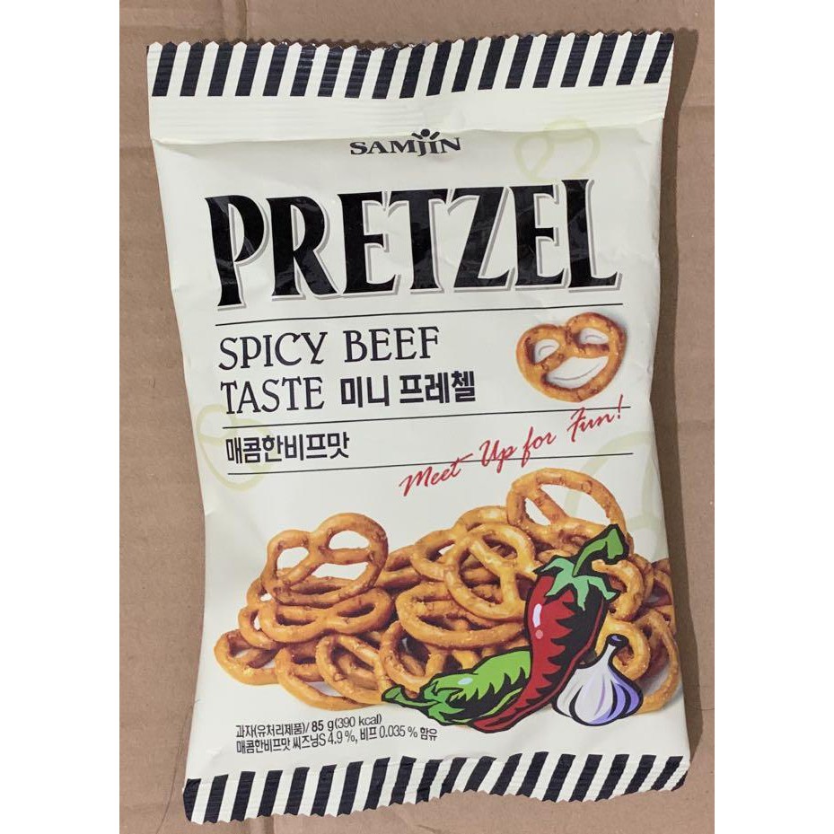 Jual Samjin Pretzel Spicy Beef Taste Made in Korea 85gr Indonesia ...