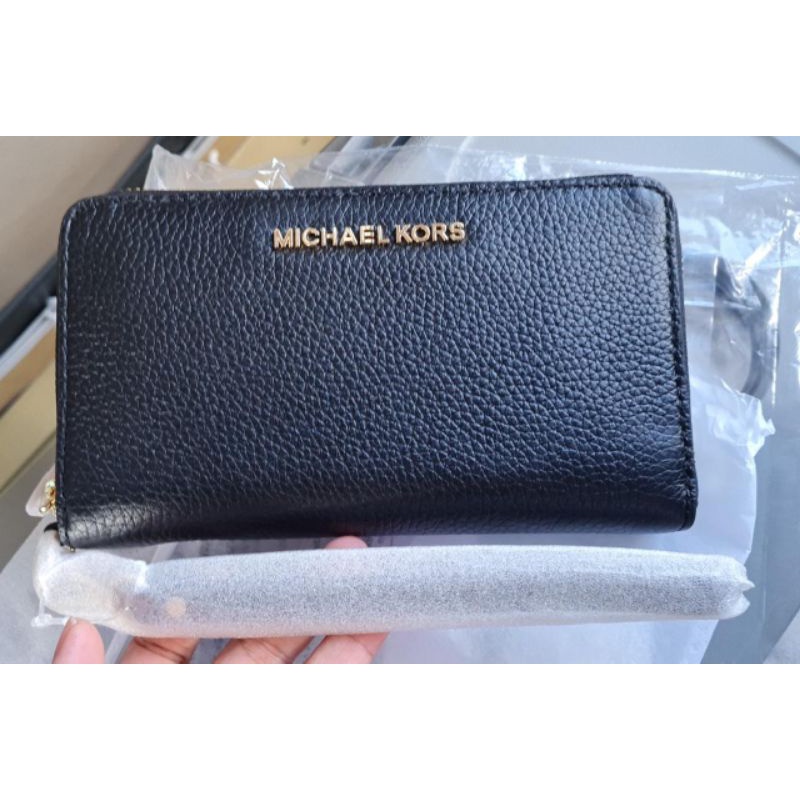 Jual Dompet MK original Jet Set. | Shopee Indonesia